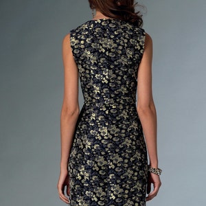 Vogue Sewing Pattern V9050 Misses'/misses' Petite Notch-neck Dresses - Etsy