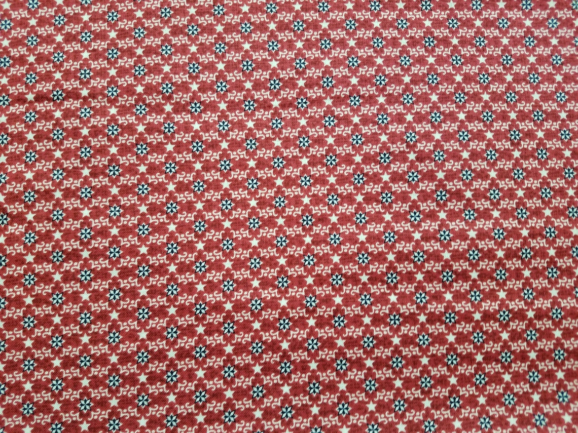 Small Red/black Print Cotton Fabric 1 Yard - Etsy