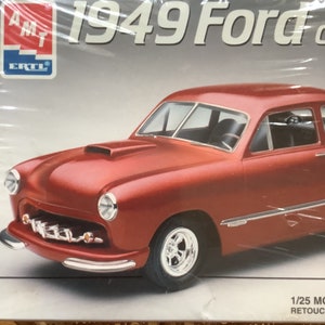 Vintage 1949 Ford Coupe Model Car,amt Ertl,model Kit Car,skill Level 2 ...