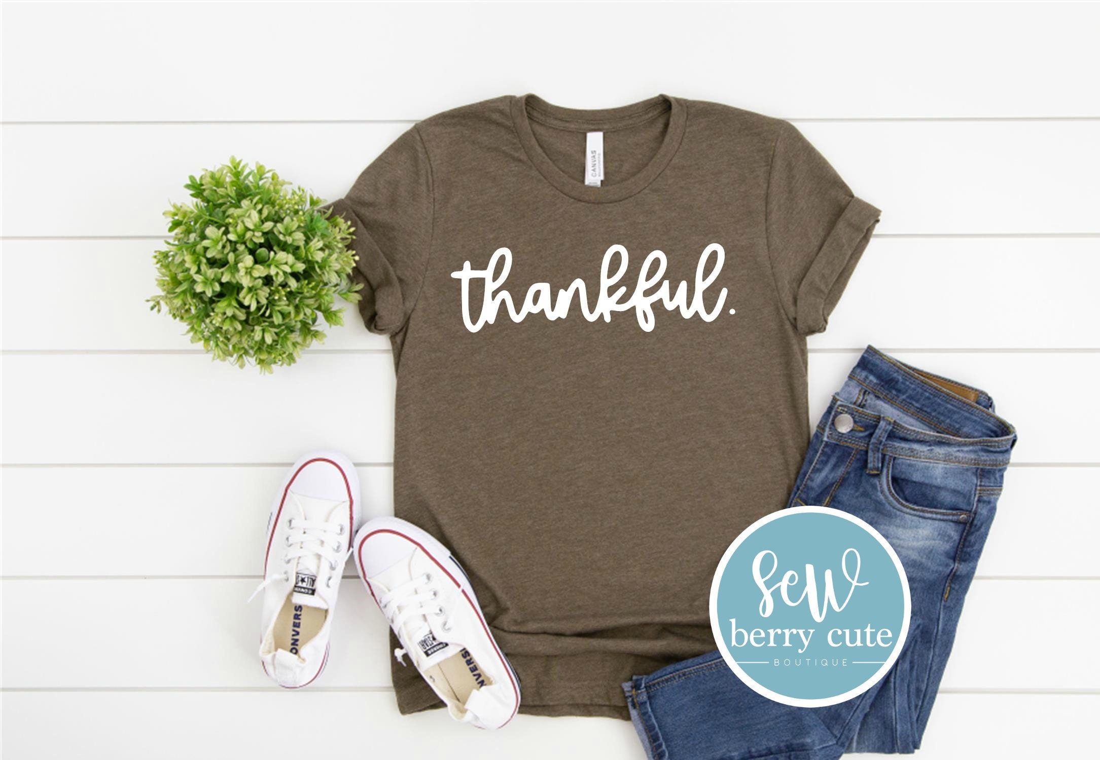 Thankful T-shirt, Women's Graphic Tee