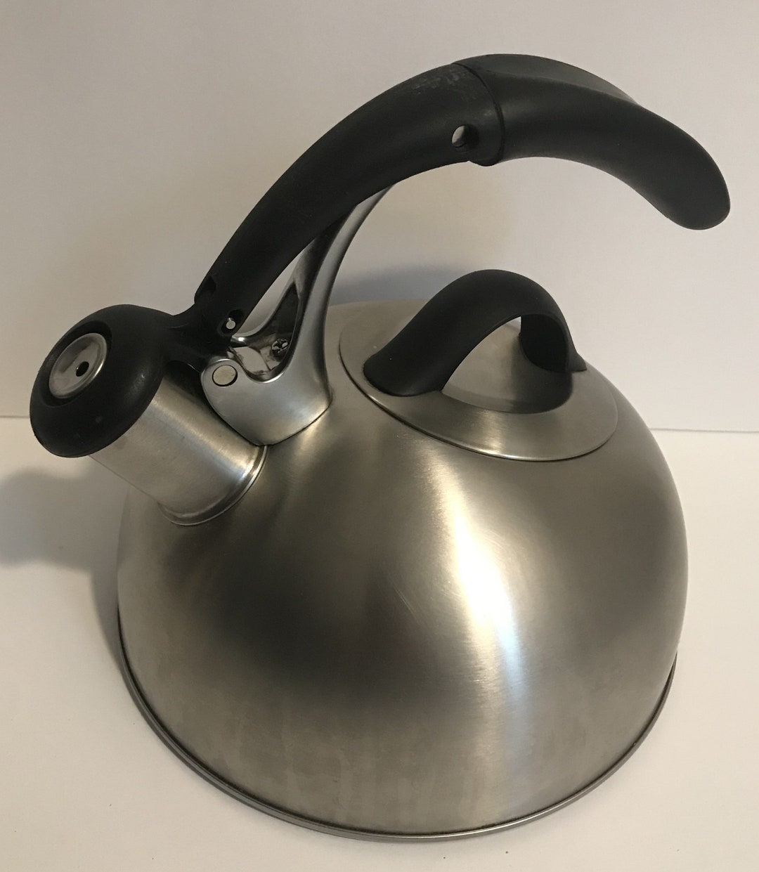 Vintage Oxo Good Grips pick Me Up Whistling Tea Kettle 18/8 Stainless ...
