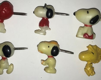 Woodstock Peanuts Pin - Etsy