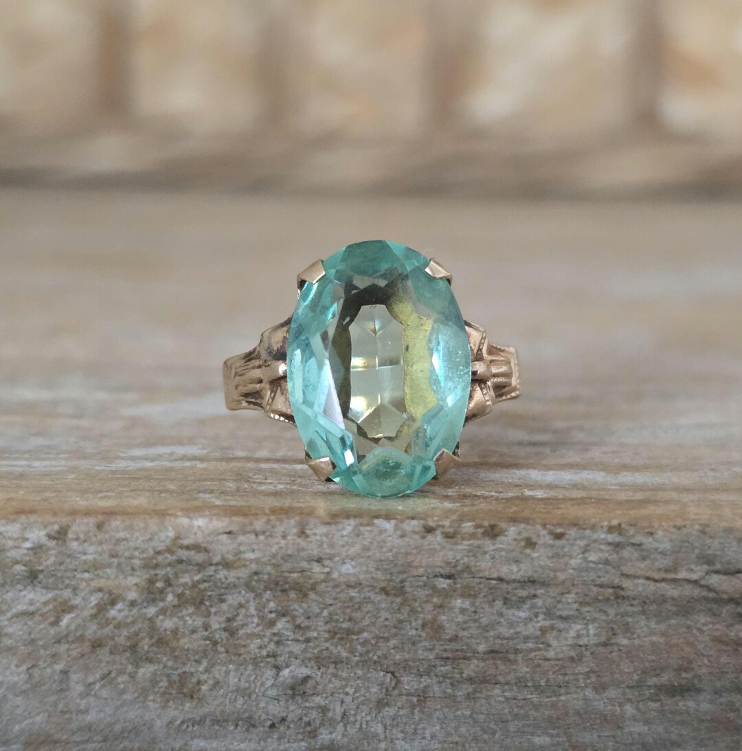 Vintage Art Deco Green Glass Ring in 10k Yellow Gold | Estate Ring ...