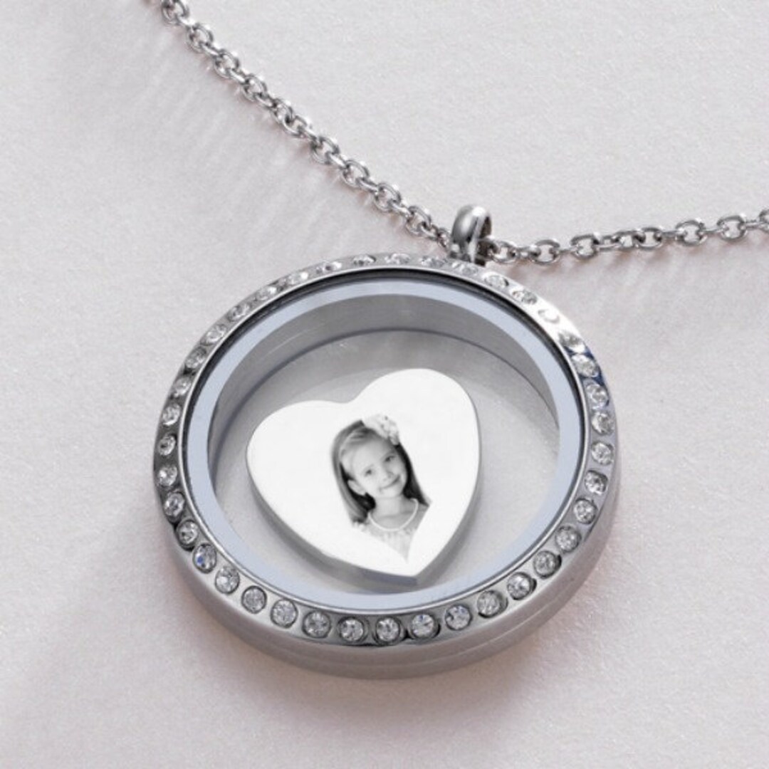 Glass Locket With Personalised Engraving of Any Photo and Any Words on ...