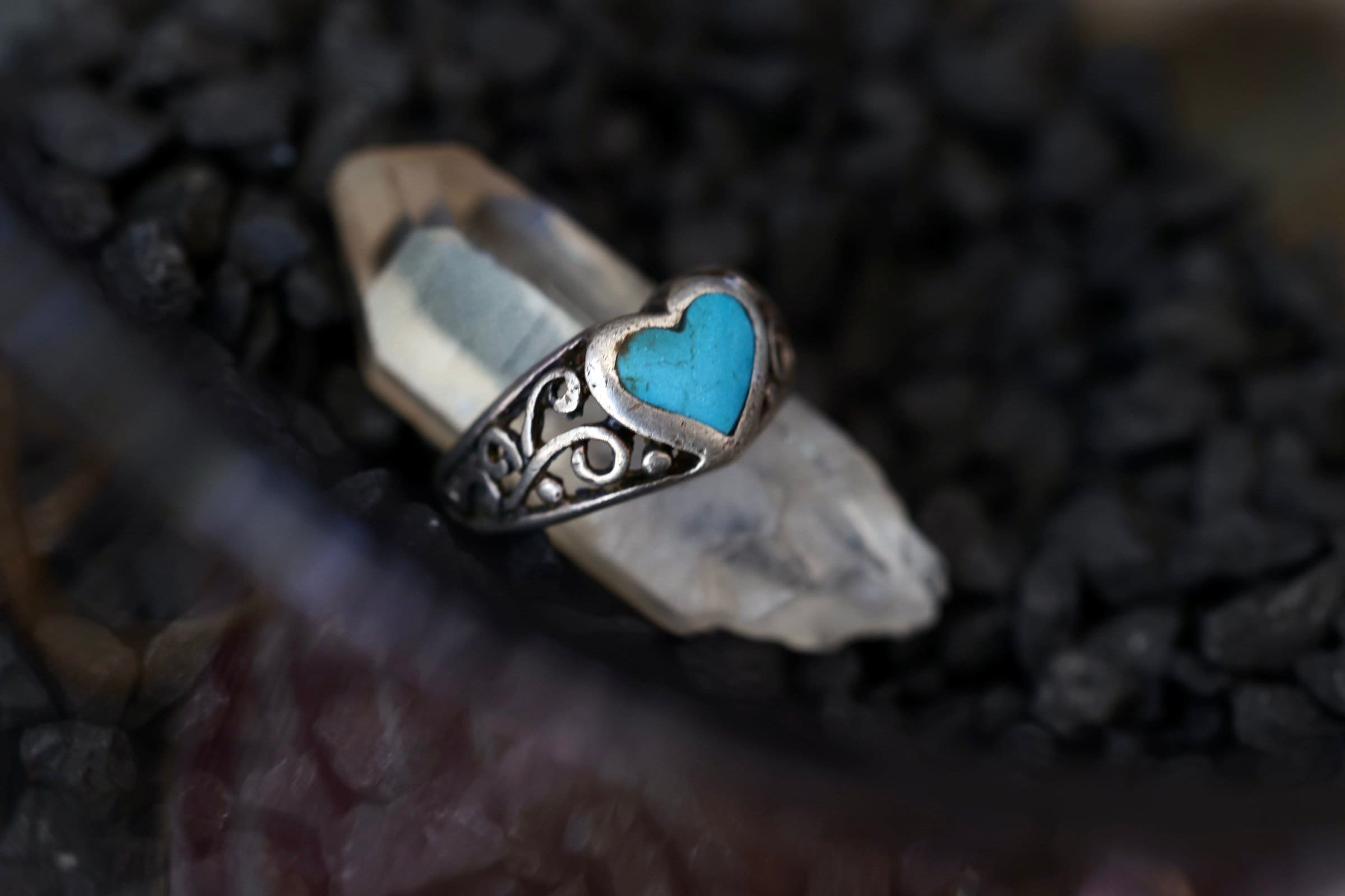 Vintage Sterling Native American Turquoise Heart Inlay lattice band ...