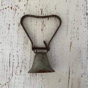 Vintage Farm Cow Bell Old Metal Patina Bell - Etsy