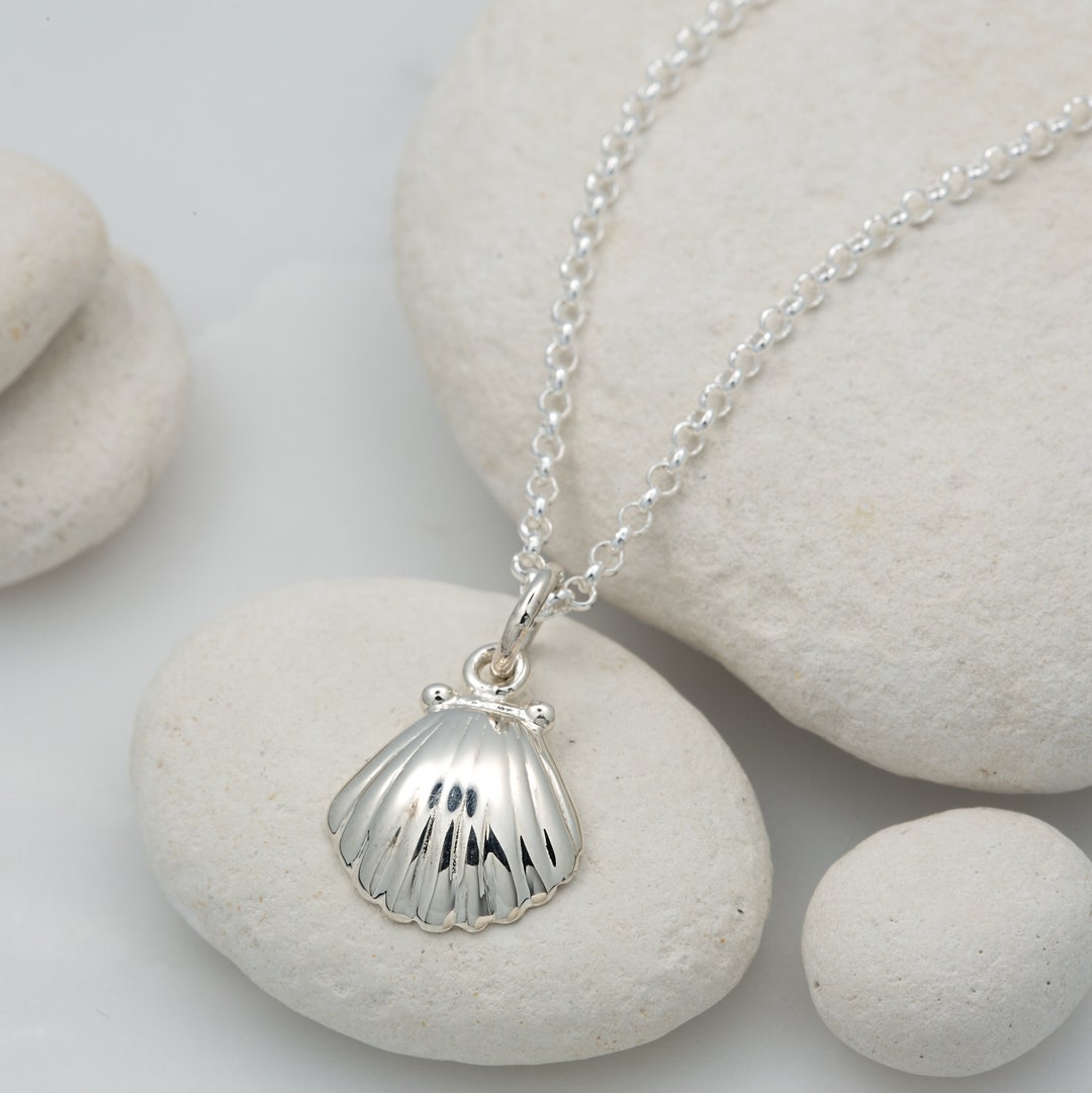 Children's Clam Shell Necklace, Clam Shell Charm, Kid's Necklace ...