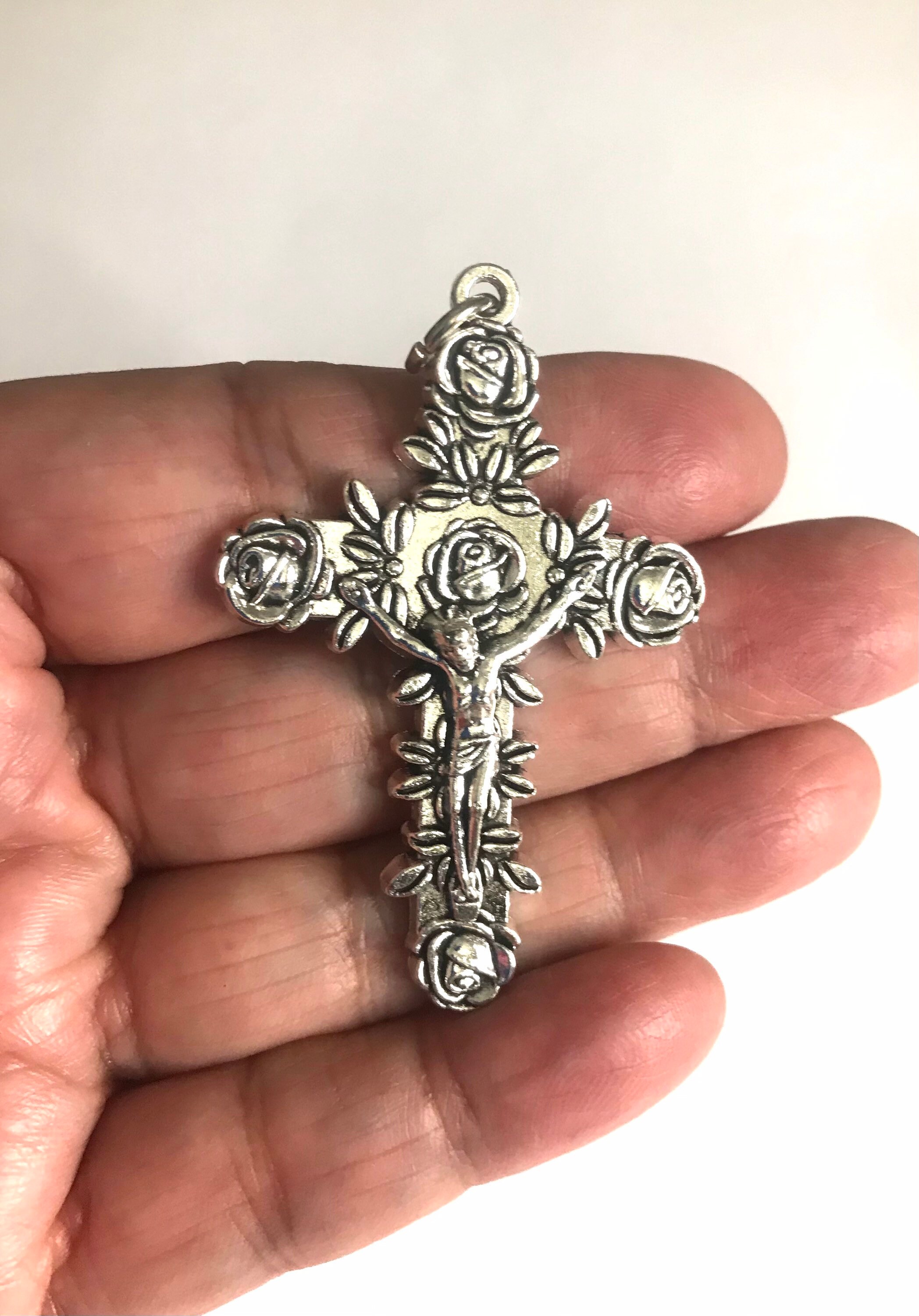 ROSES Crucifix Five Holy Wounds of Jesus Roses Crucifix - Etsy