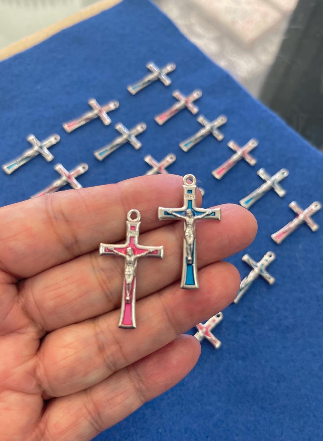 Small PINK or BLUE Crucifixes | First Communion | Child Rosaries ...