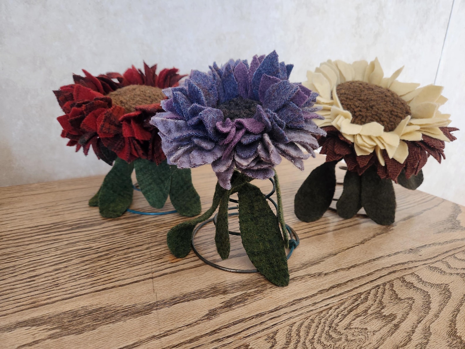 Proddy Flowers - Handmade Hooked Wool Flower on a Rustic Bedspring - Etsy