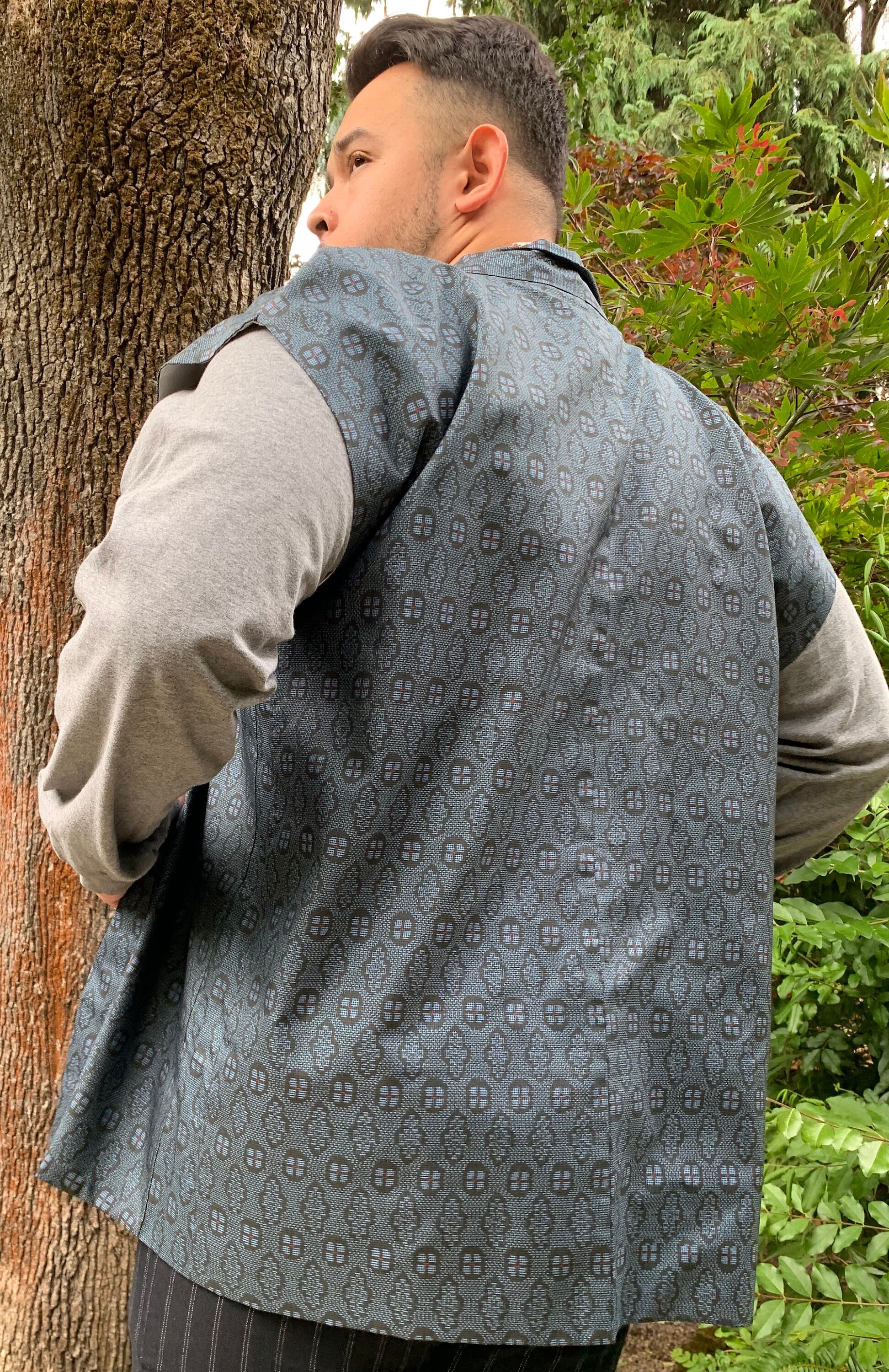 Up Cycled Haori Vest, Haori Vest, Black Vest, Silk Vest, Japanese Art ...