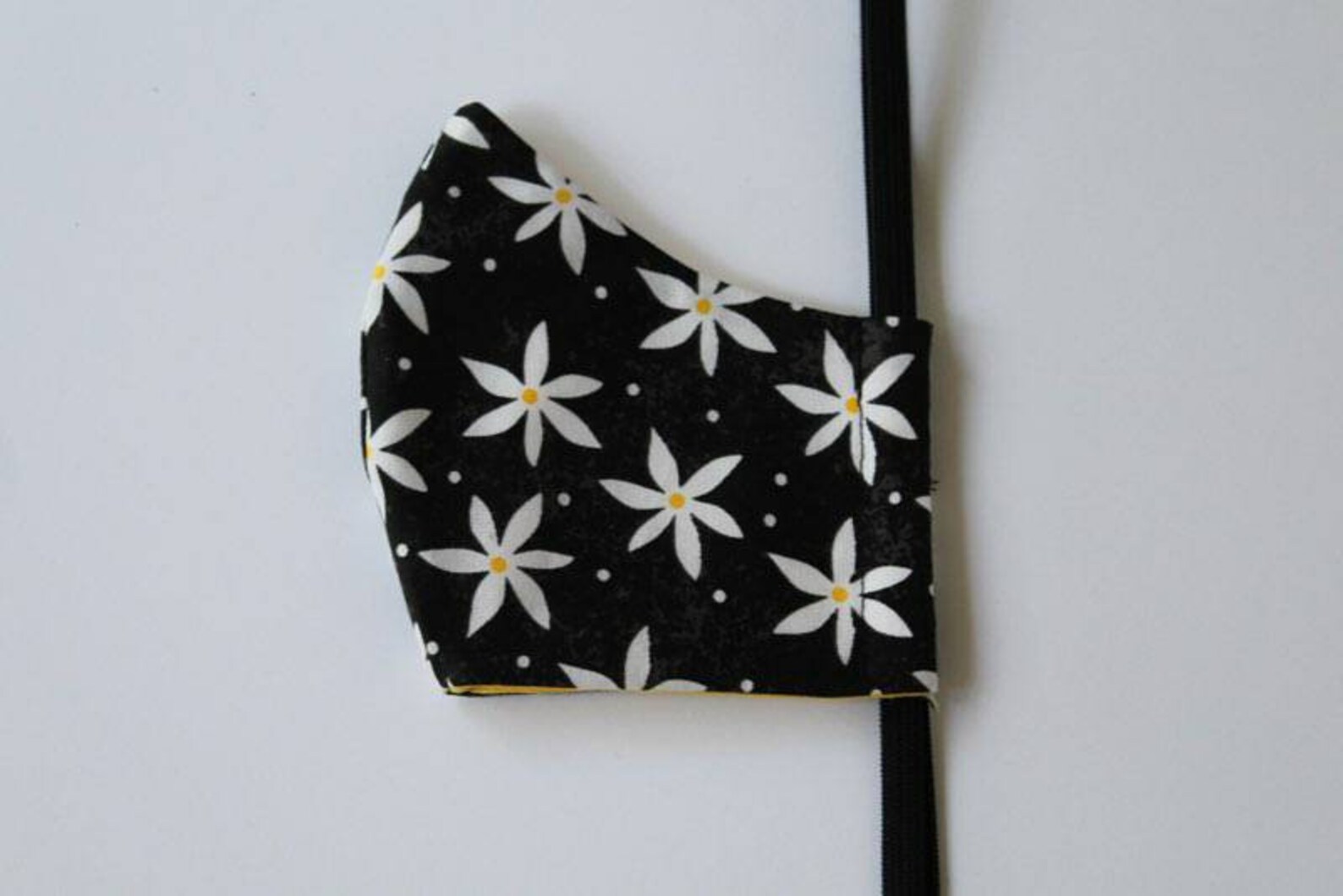 Floral Daisy Face Mask, Reusable Washable Face Mask With Sewn in ...