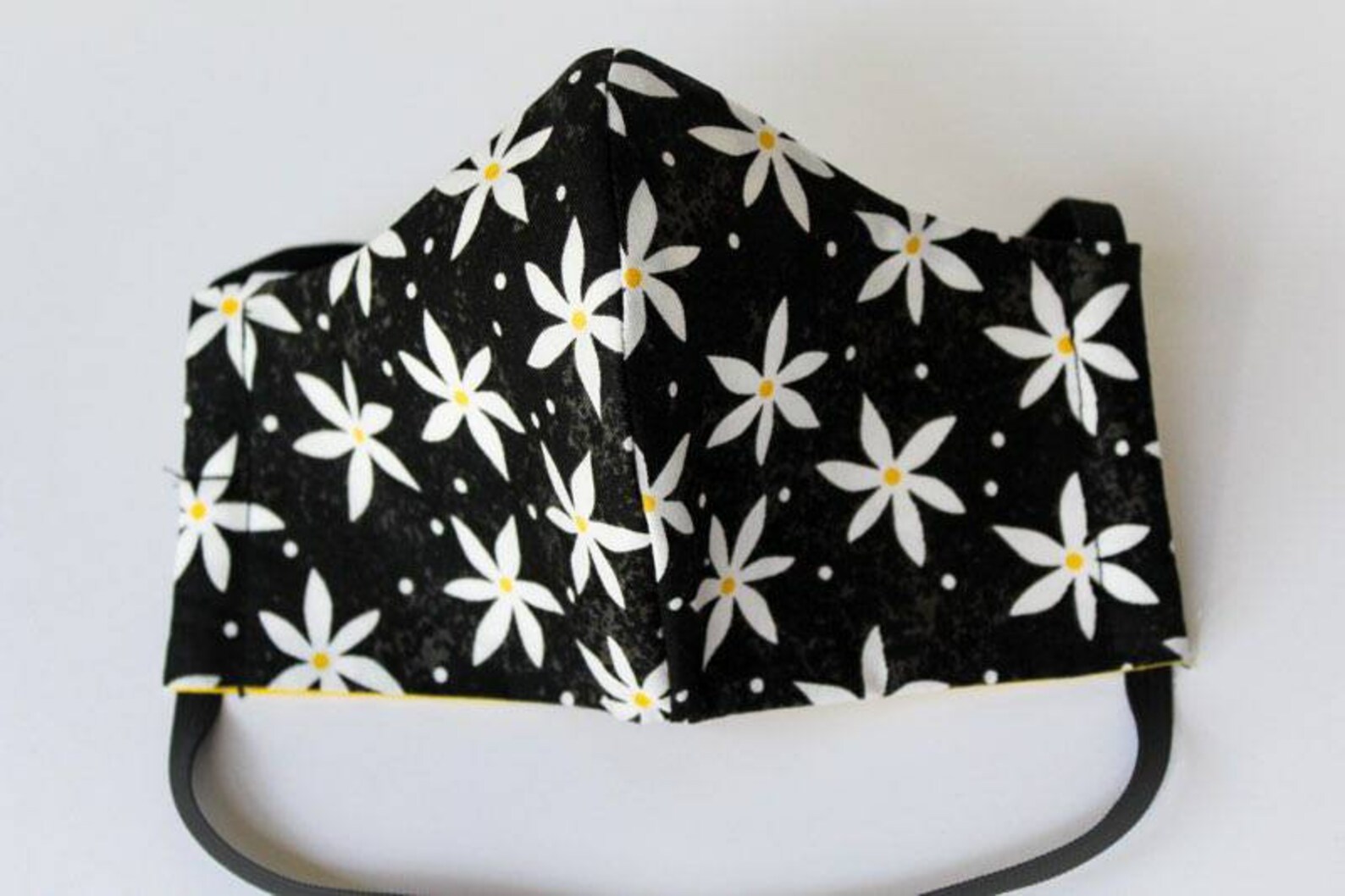 Floral Daisy Face Mask, Reusable Washable Face Mask With Sewn in ...