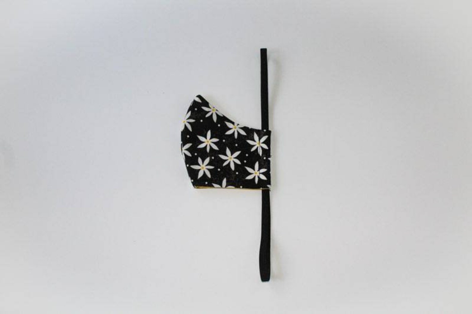 Floral Daisy Face Mask, Reusable Washable Face Mask With Sewn in ...
