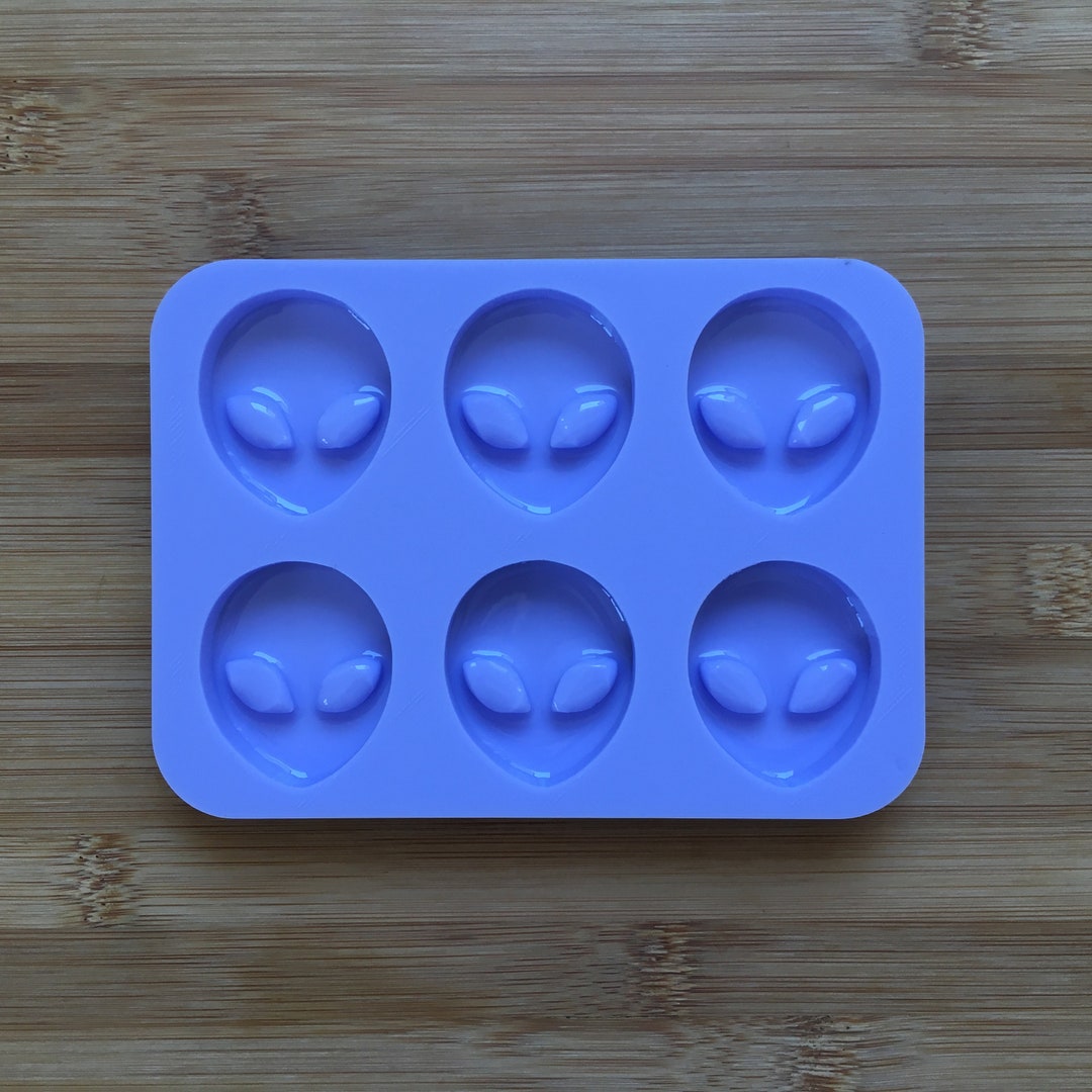 Small Alien Head Resin Mold UFO Jewelry Earrings Mold Flexible Silicone ...