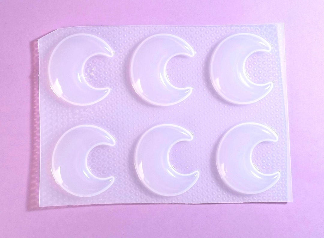 1.5" Bubble Crescent Moon Plastic Mold - Small Flexible Plastic Molds ...