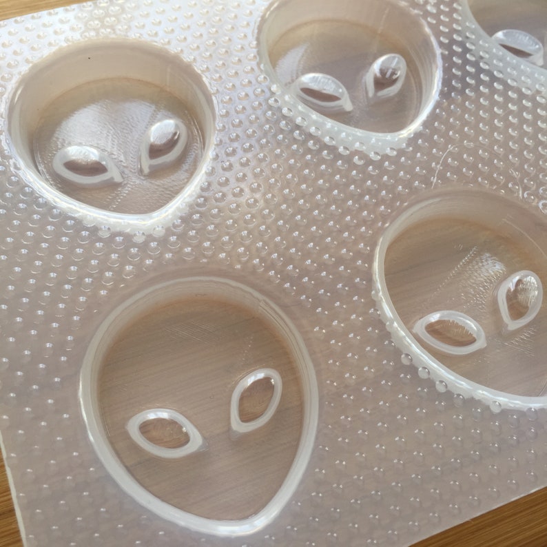 Small Alien Head Resin Mold UFO Jewelry Earrings Mold - Etsy Hong Kong