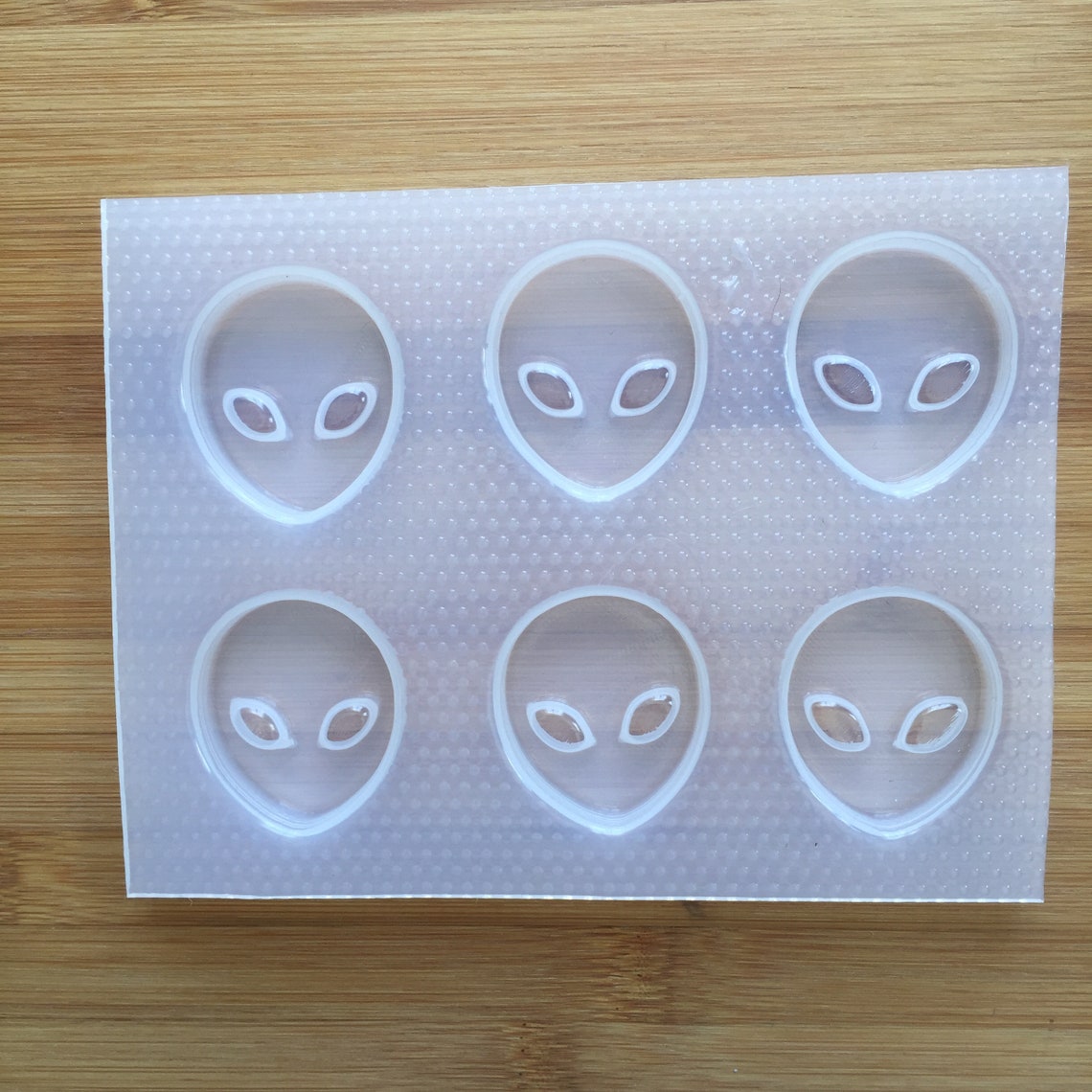 Small Alien Head Resin Mold UFO Jewelry Earrings Mold - Etsy Hong Kong