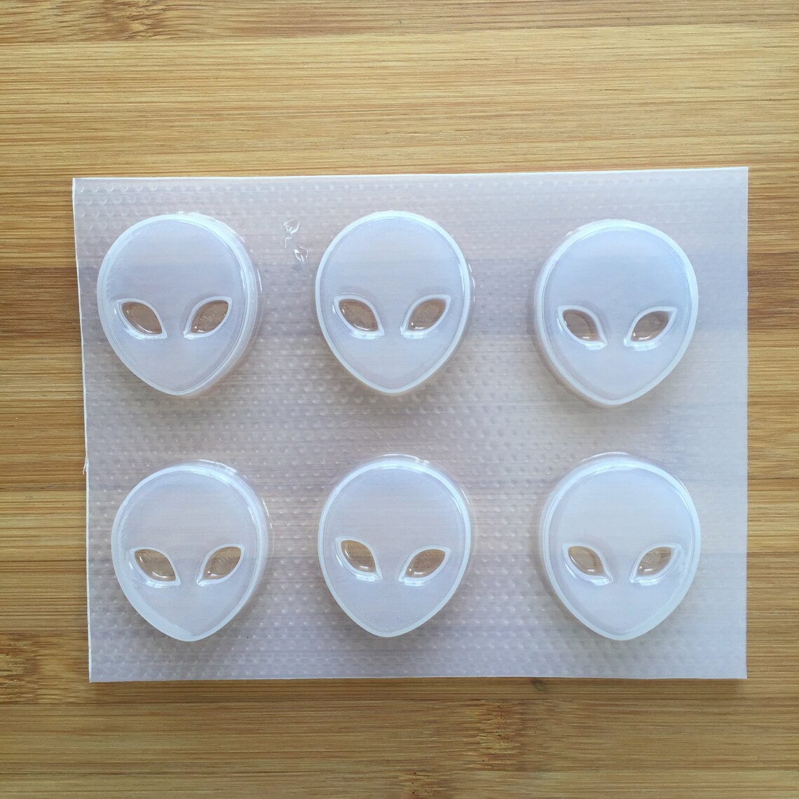 Small Alien Head Resin Mold UFO Jewelry Earrings Mold - Etsy Hong Kong