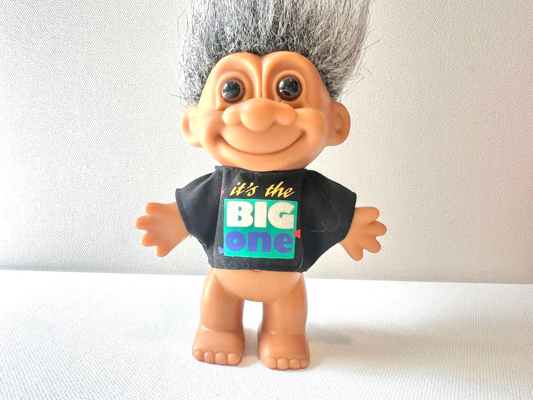 Vintage Russ Troll Doll, 5 Inch, Aged to Perfection Troll, Black Hair ...