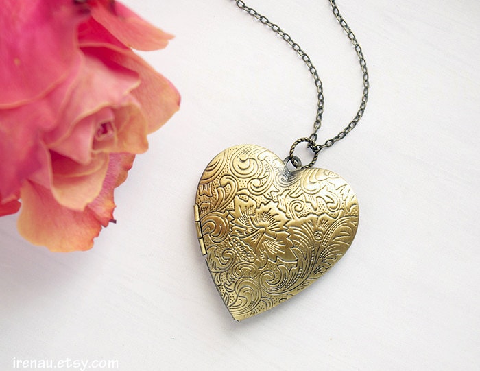 Large Heart Locket Necklace, Brass Floral Photo Locket Brass Picture ...