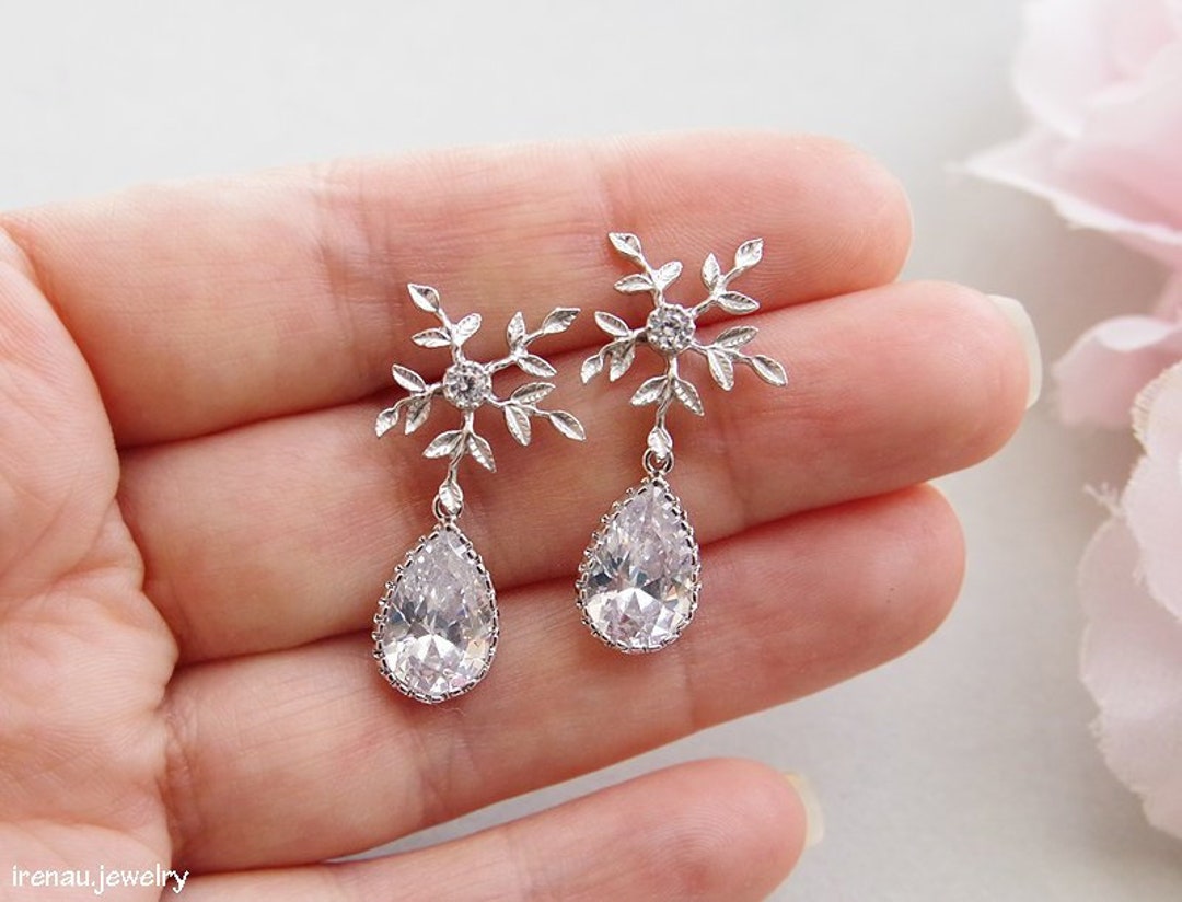 Snowflake Earrings, Winter Wedding, Crystal Silver Earrings, CZ ...