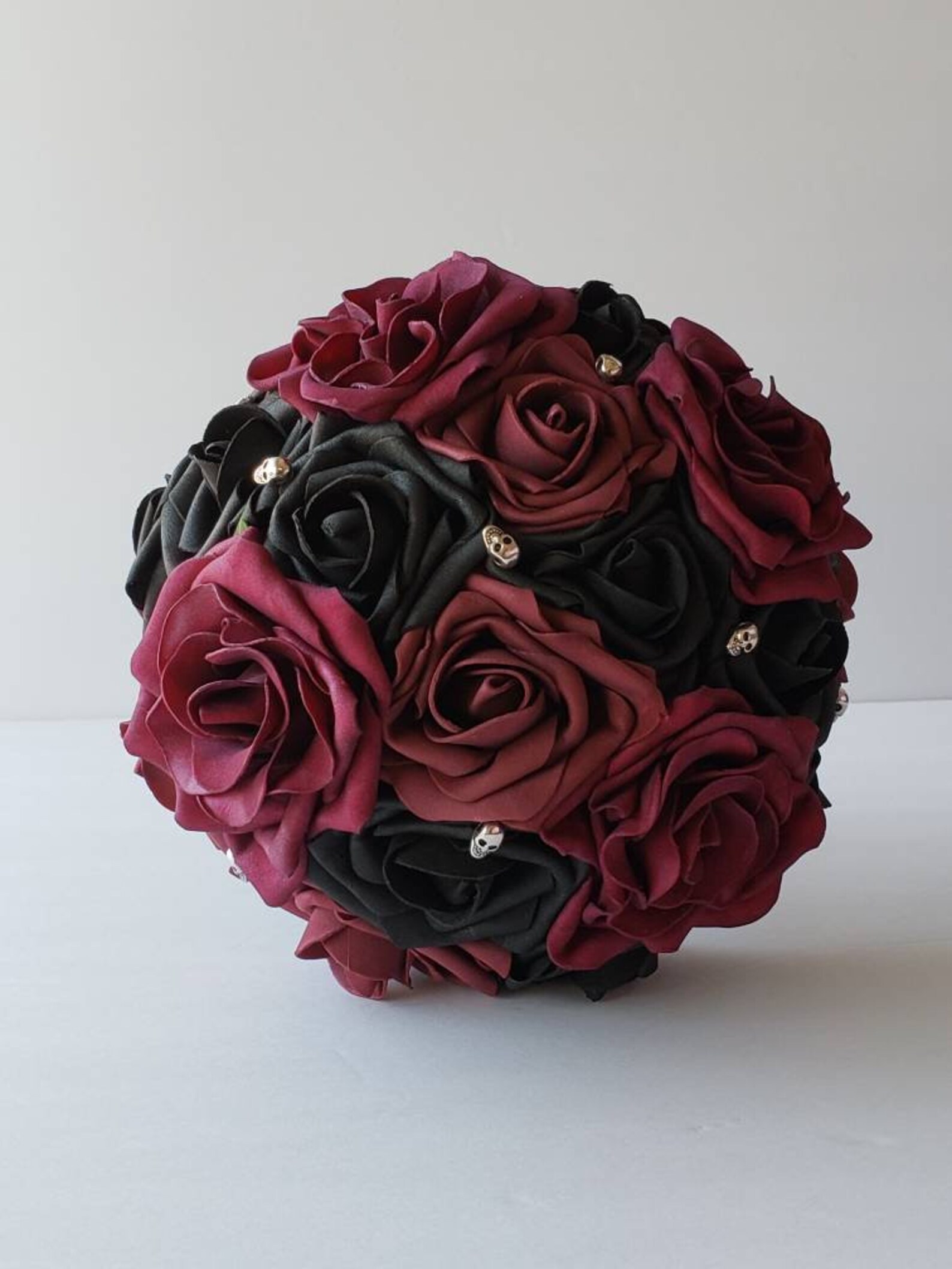 Gothic Skull Black and Burgundy Wedding Bouquet, Bridal Bouquet ...