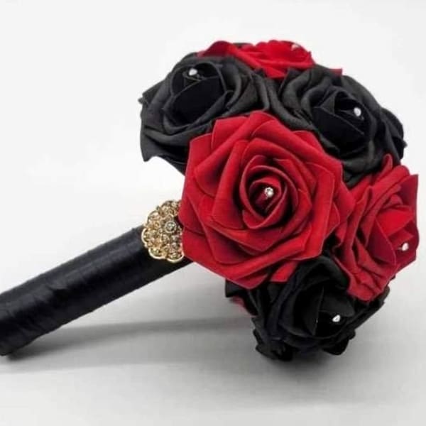Red Black Bouquet - Etsy