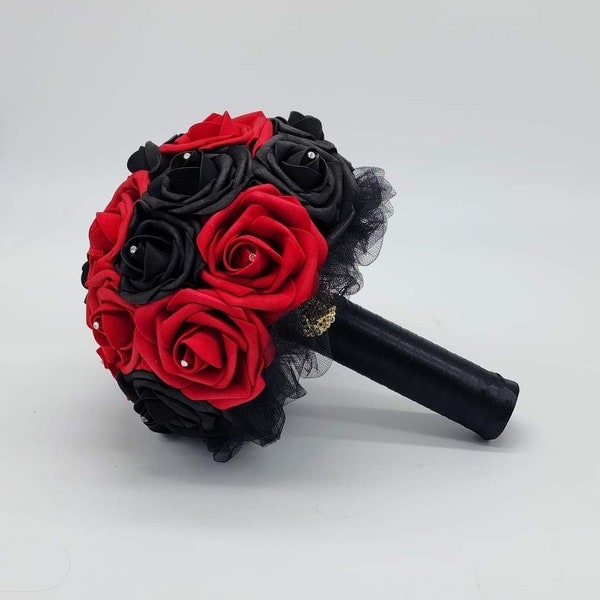 Red Black Bouquet - Etsy