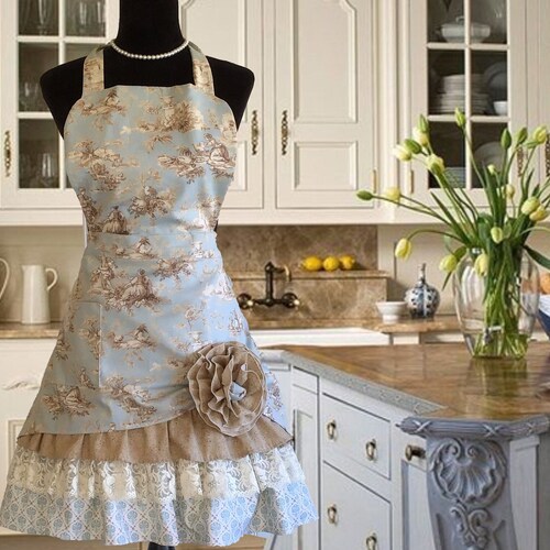 Beautiful Apron for Women in a Blue Toile Fabric Apron With - Etsy