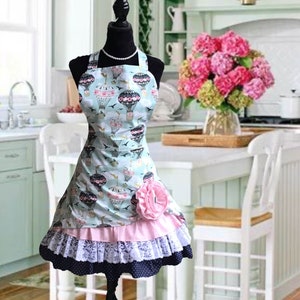 Cute Womens Apron With Air Balloons Apron for Women in Pink and Navy ...