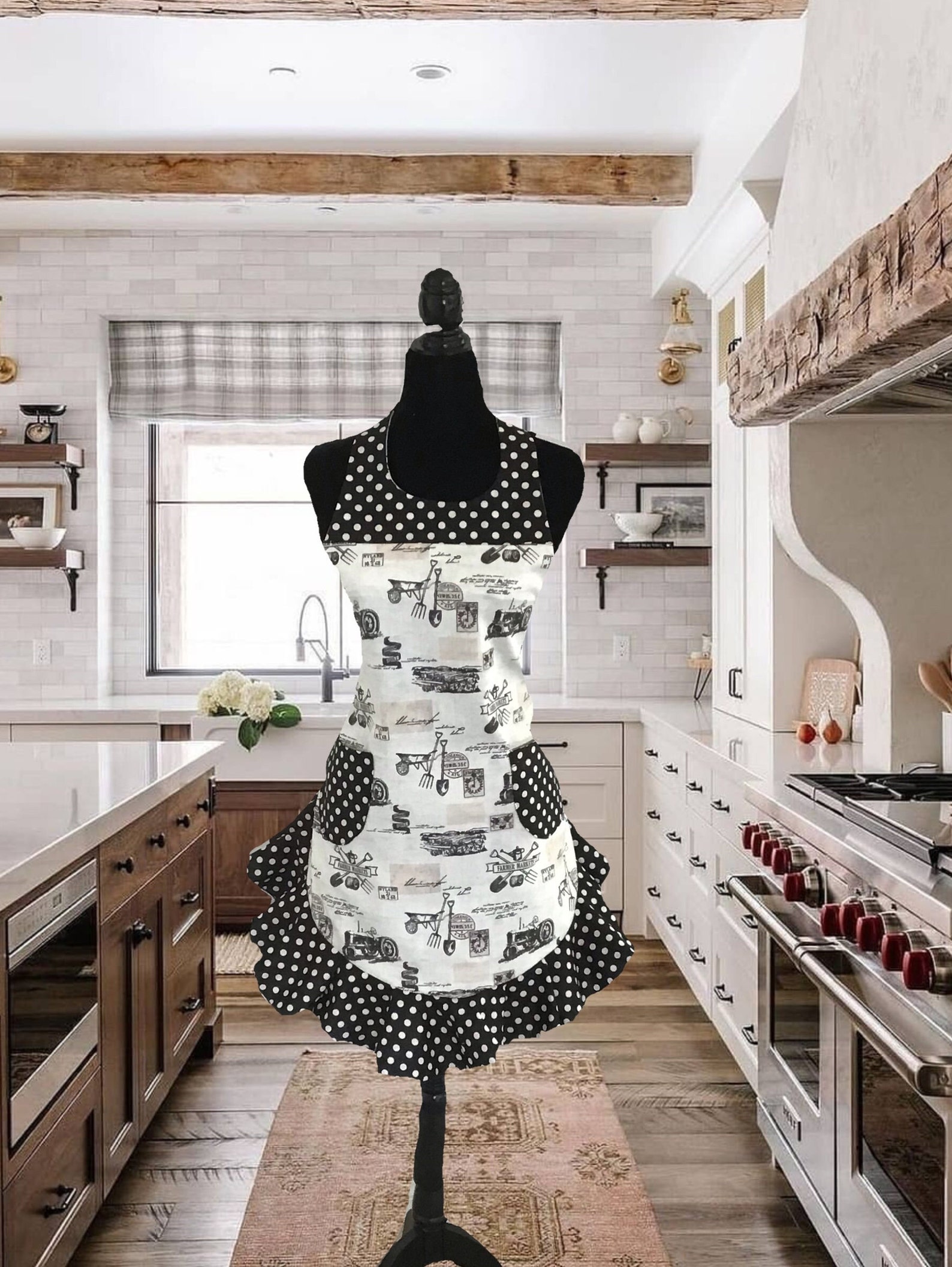 Cute Farmhouse Apron for Women Rustic Farm Apron in Tractors - Etsy