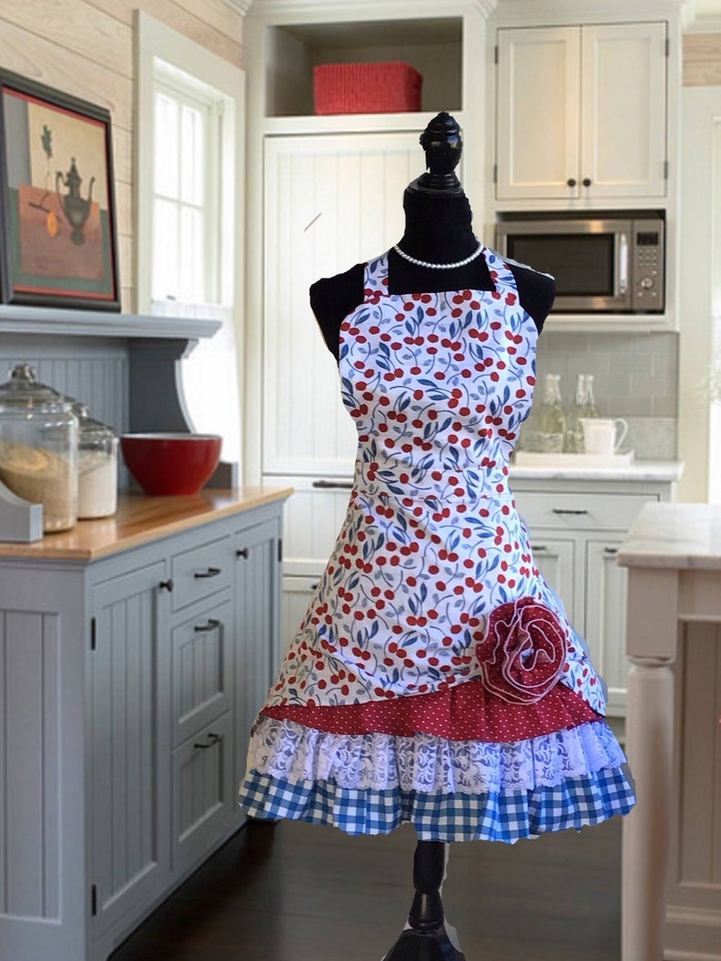 Beautiful Women Apron in Retro Cherry Print Farmhouse Kitchen | Etsy