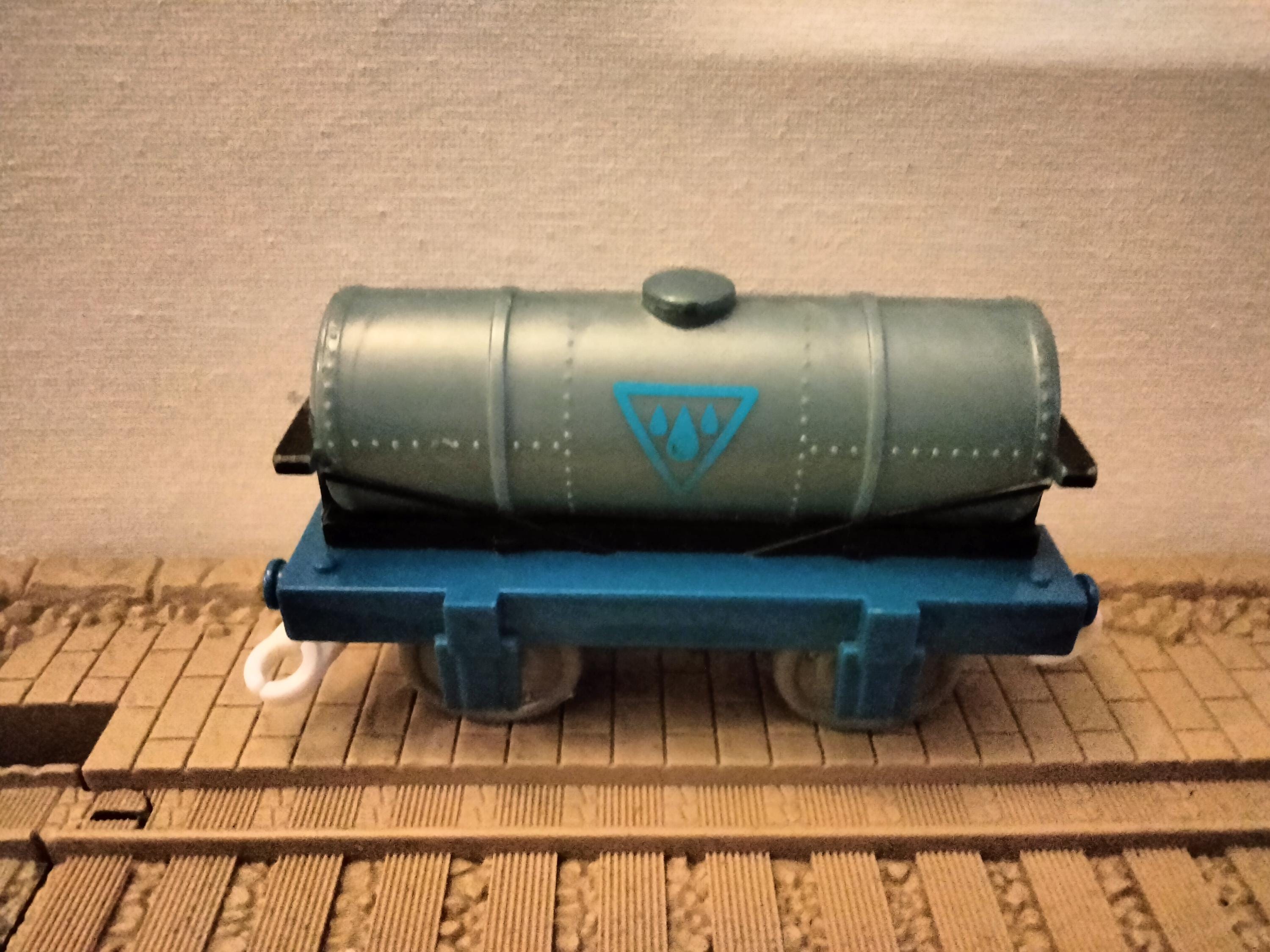 Thomas Train Trackmaster Motorized Railway Replacement Car, Water ...
