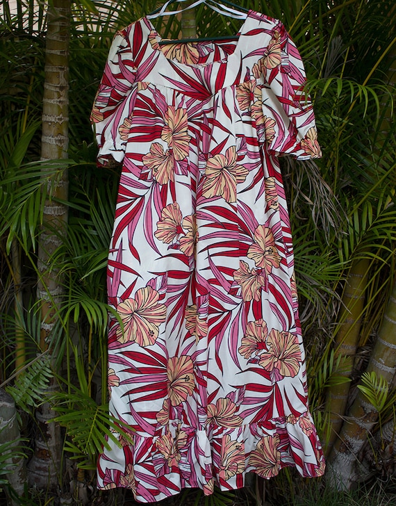 Discount Hawaiian Muu Muus