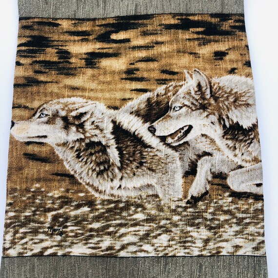 Vintage 1998 Endangered Species Gray Wolves Silk Neck… - Gem
