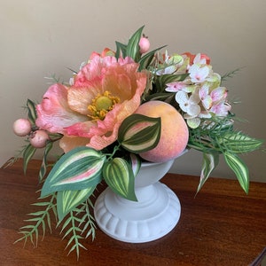 Peach Floral Centerpiece - Etsy