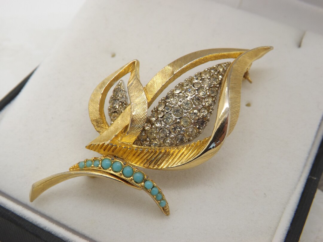 A Fine Large Sphinx Flower Stem Design Vintage Jewelry Brooch Made in ...