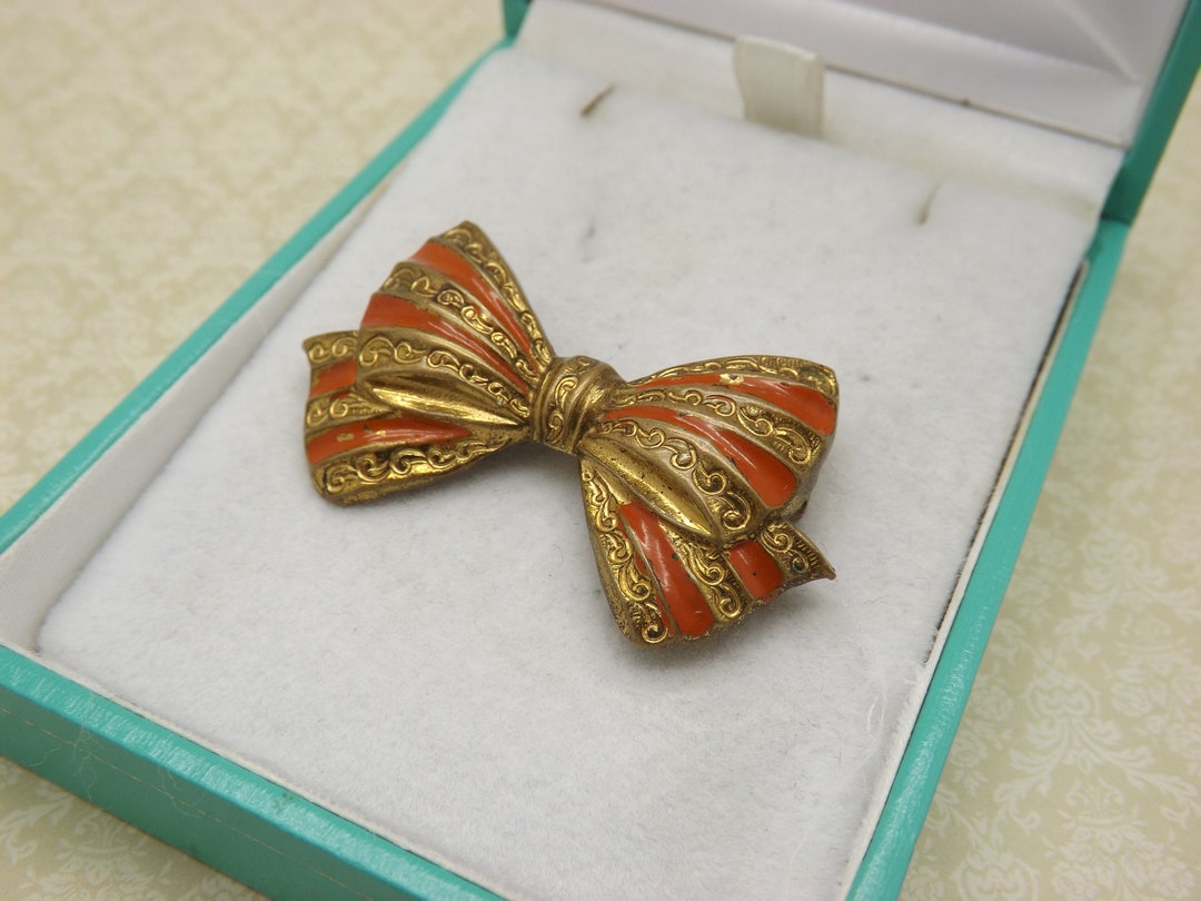 An Early Bohemian Czech / Max Neiger Style Bow Vintage Jewelry - Etsy