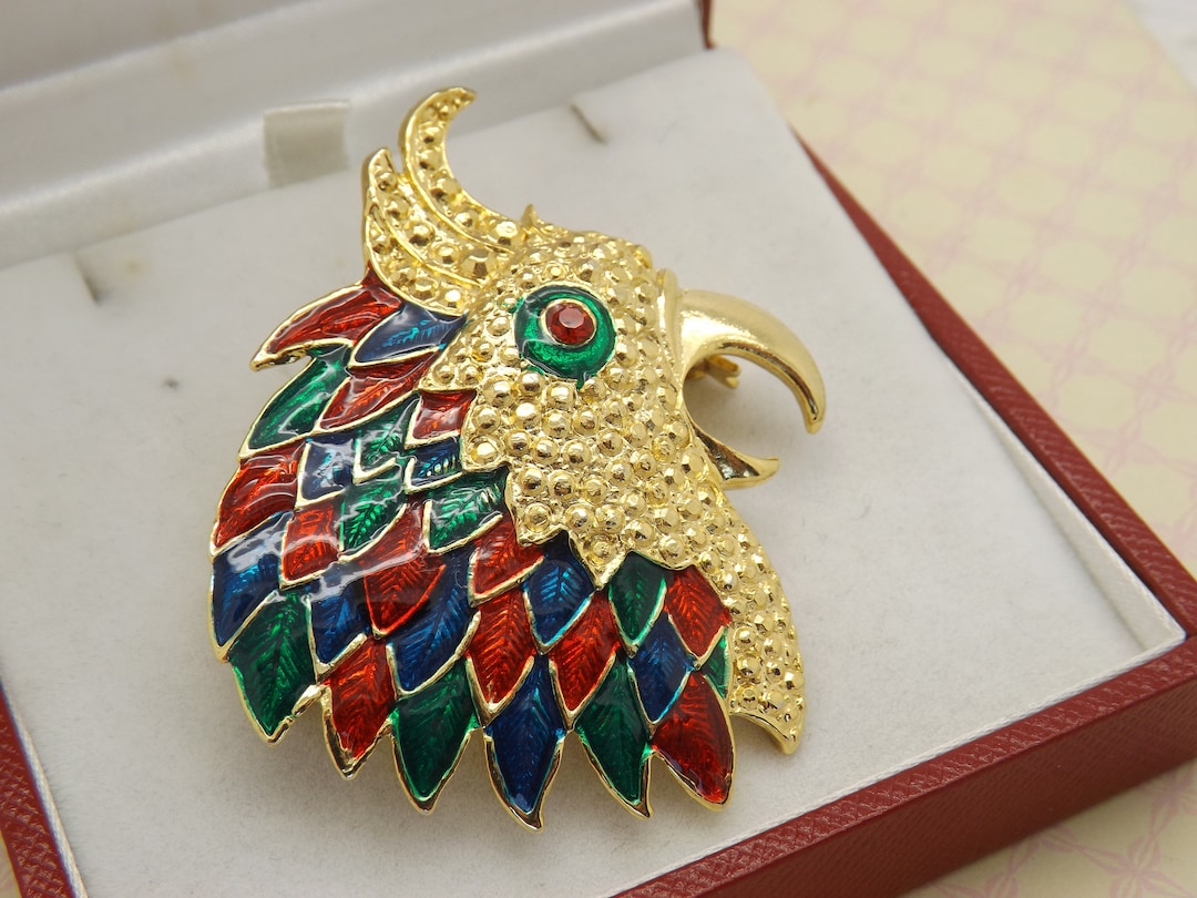 A Super Large Parrots Head Vintage Jewelry Brooch Made in Goldtone ...