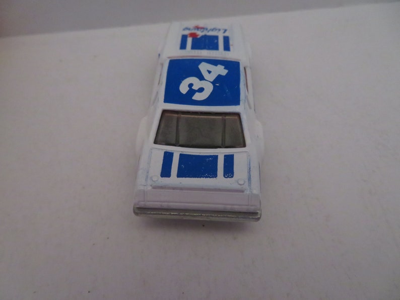 Matchbox 34 Chevy Pro Stocker Lightning White 1980 W/1982 Box - Etsy