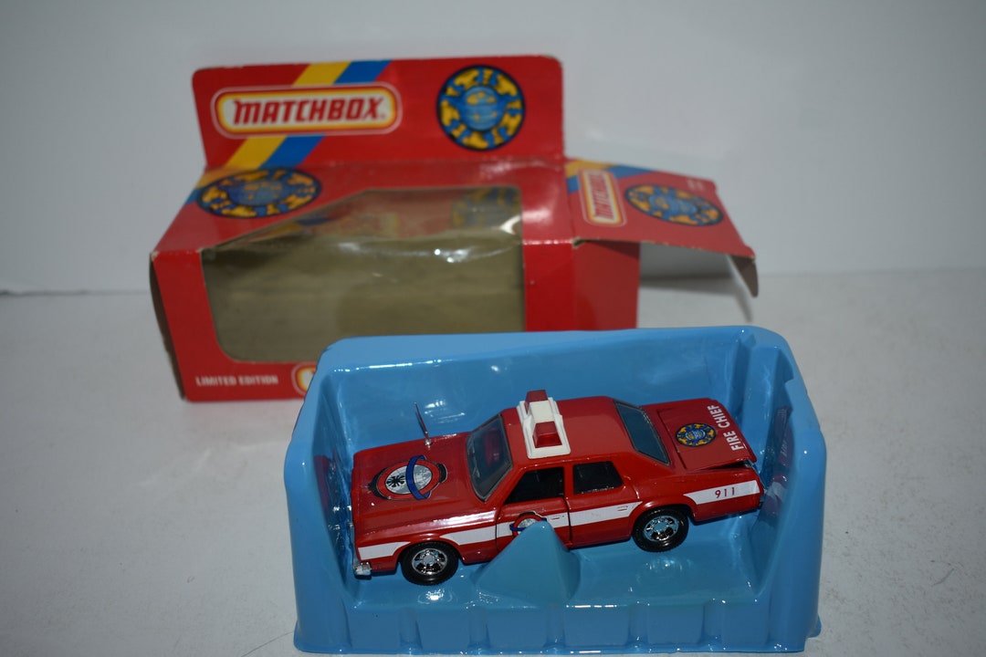 Matchbox Association of Fire Chiefs Plymouth Gran Fury 1990 Nice W/box ...