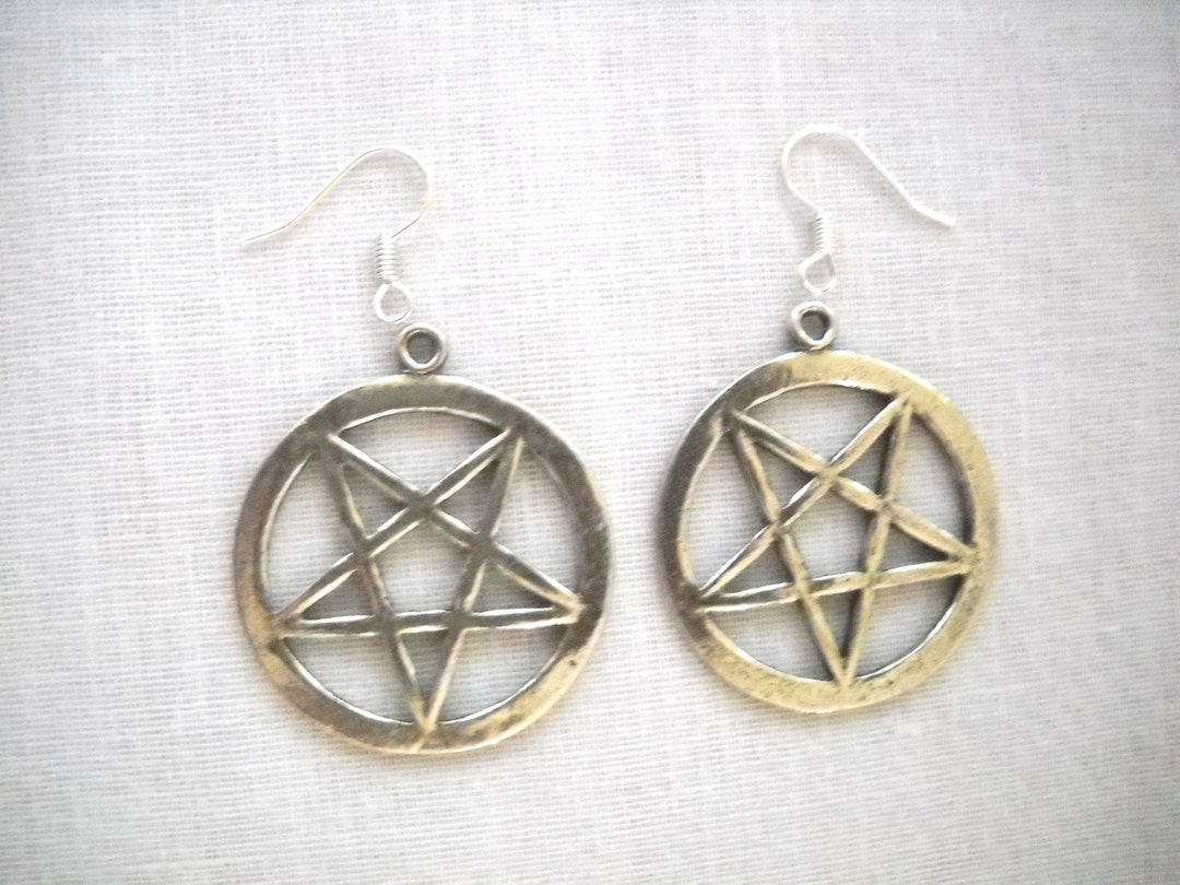 PENTAGRAM STAR Occult Inverted Satanic Ritual USA Silver Pewter Full ...