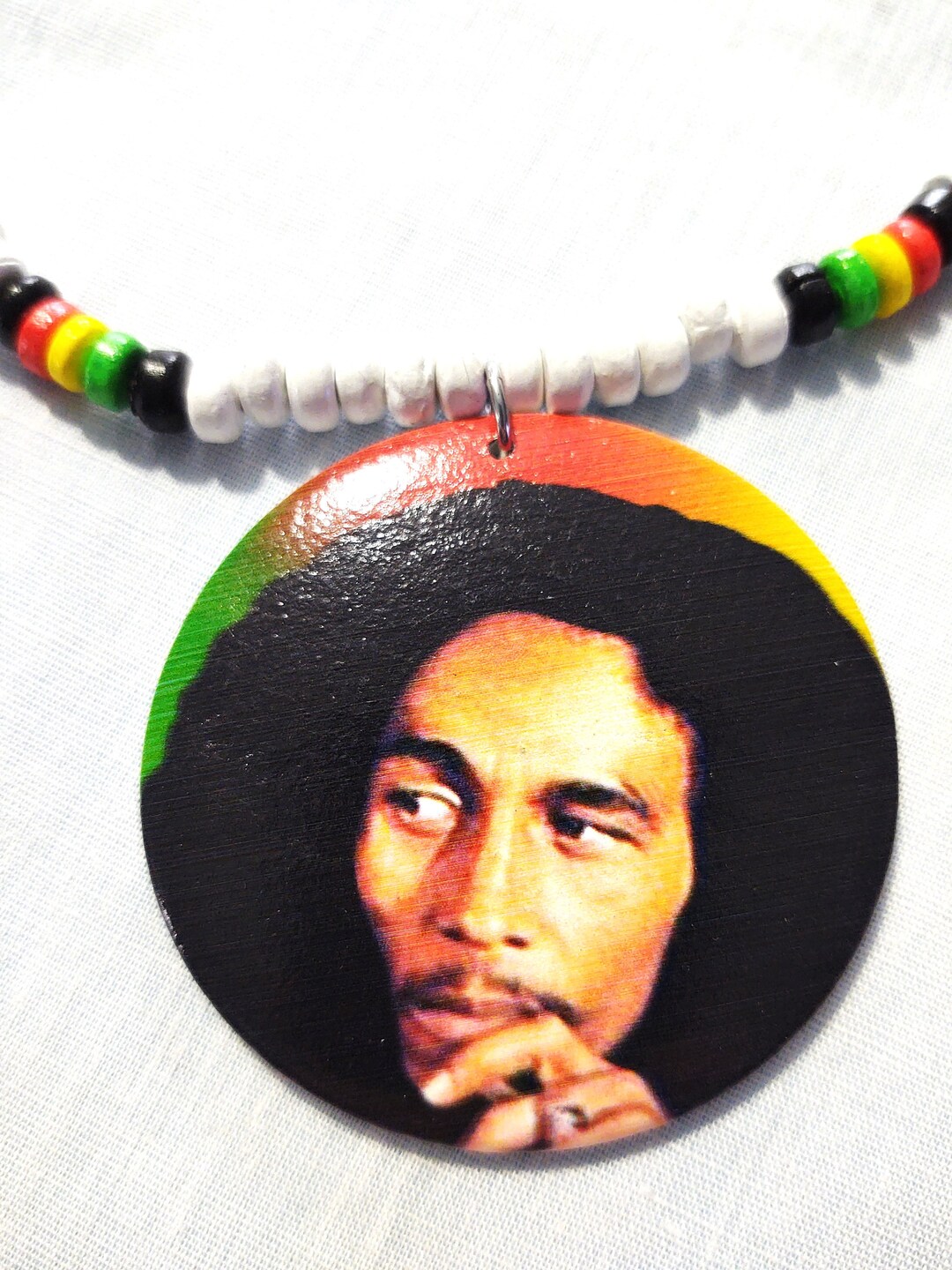 Classic Bob Marley Color Painted Portrait Round on 19" White and Rasta ...