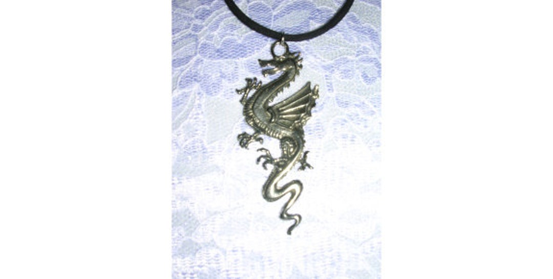 DRAGON Detailed Curvy Body & Claws Dragons 3 Fantasy USA - Etsy