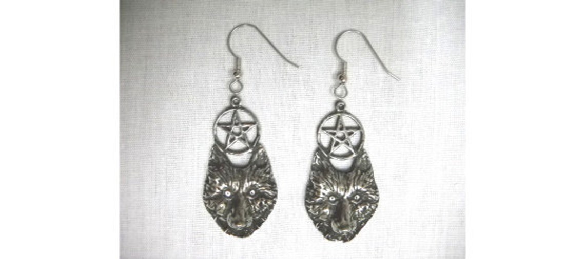 Night WOLF HEAD Face With Pentagram Star Woodland Werewolf - Etsy