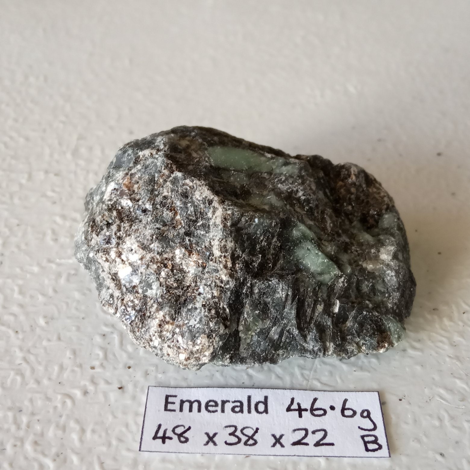 42.2g Natural Green Emerald ESMERALDA in BIOTITE SCHIST Rough Stone ...