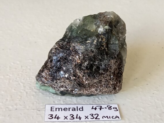 42.2g Natural Green Emerald ESMERALDA in BIOTITE SCHIST Rough Stone ...