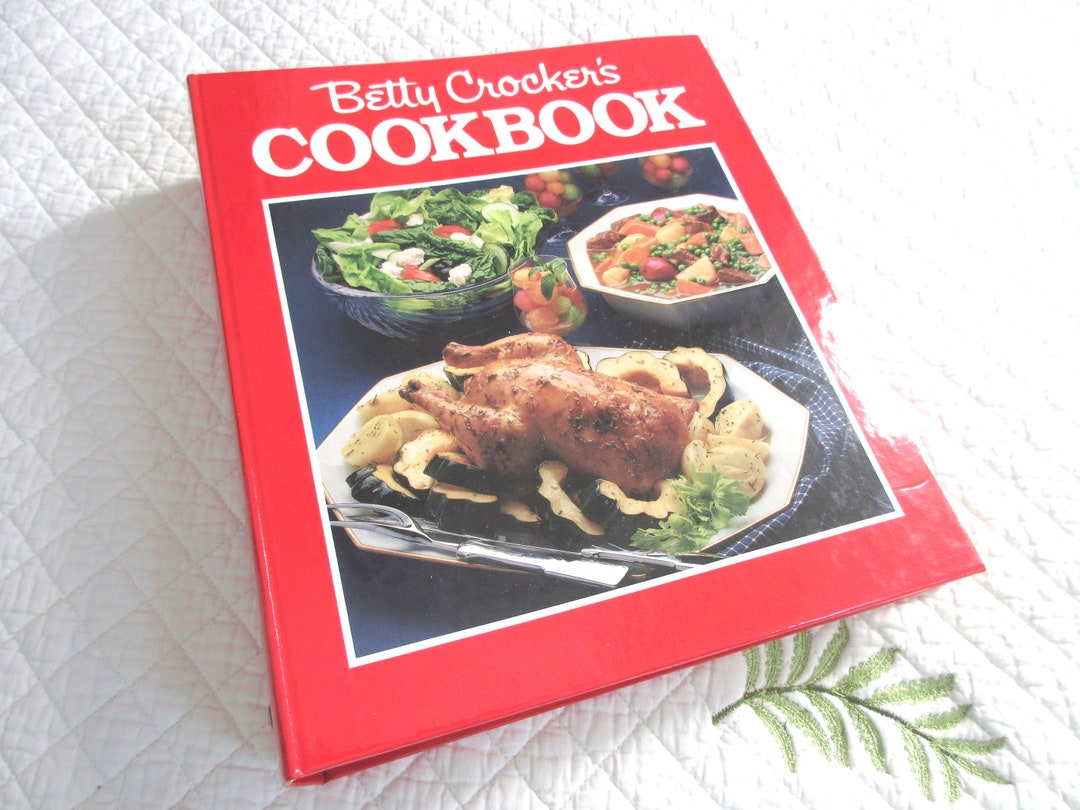 Vintage Golden Betty Crocker's Cookbook New and Revised 1986 Spiral ...