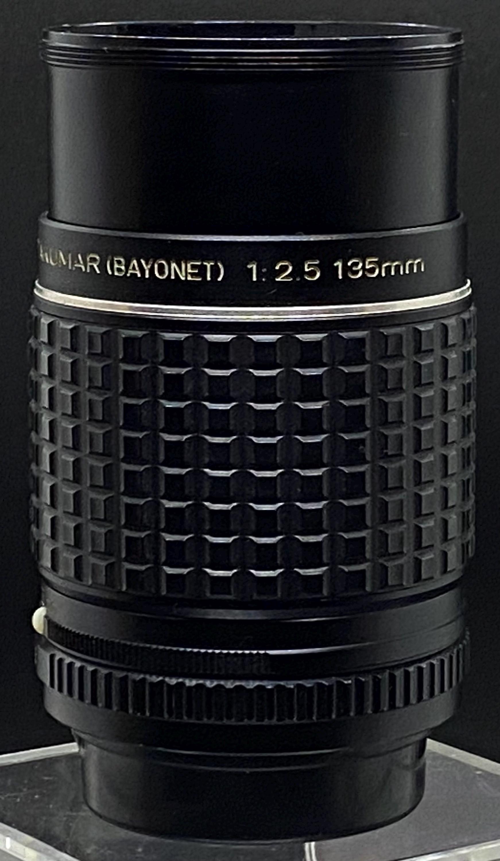 Good Pentax Takumar Bayonet K Mount 135mm F 2.5 Telephoto Lens. Built-in Lens Hood. See Photos ...